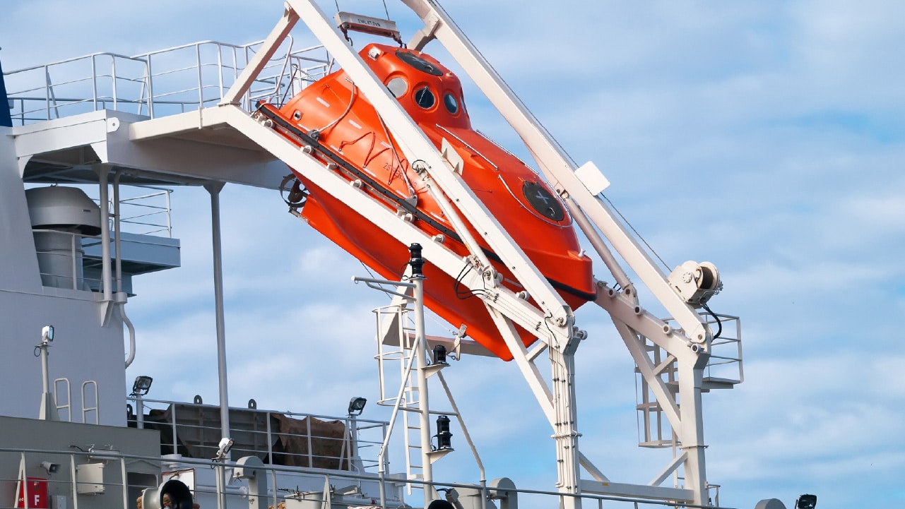 Free-fall Lifeboats Training - SQLearn e-shop