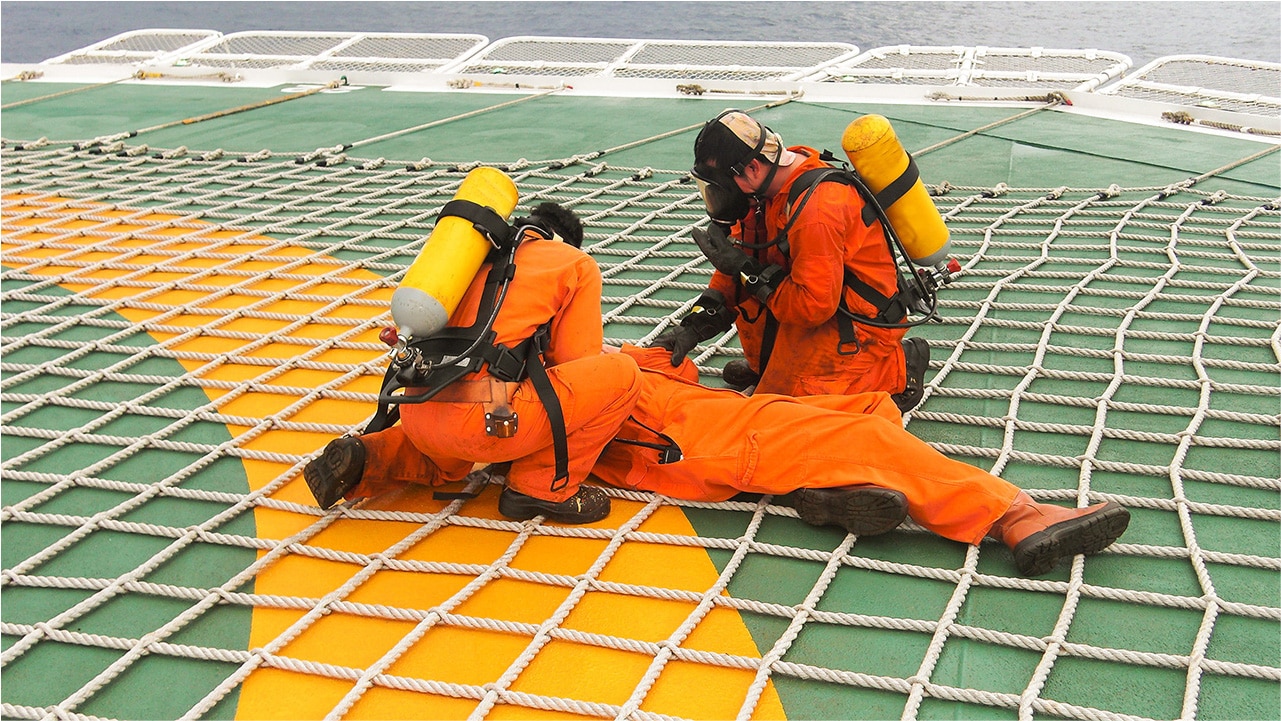 1004_03 Enclosed space entry - Emergencies and rescue - SQLearn e-shop